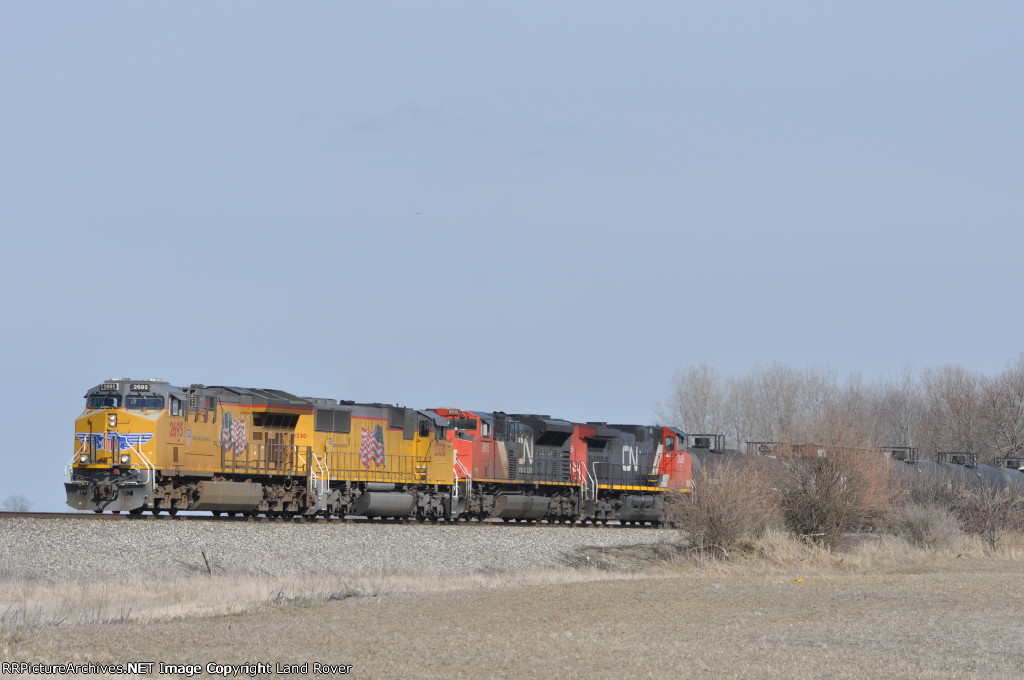 UP 2695 On NS 174 Westbound